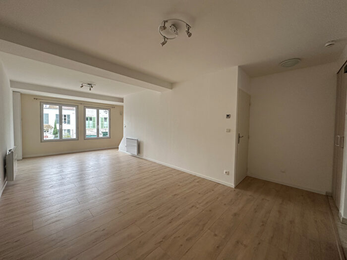 Appartement 3 pièces à louer - Seine-Port