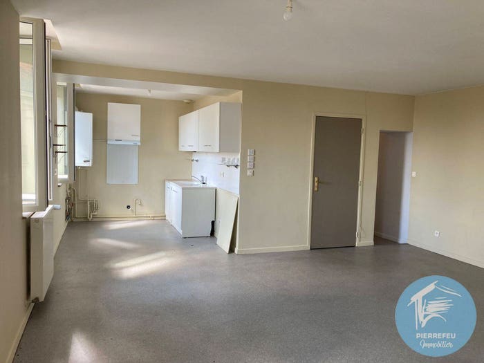 Appartement 4 pièces à Clermont-Mayollet, Roanne, à louer