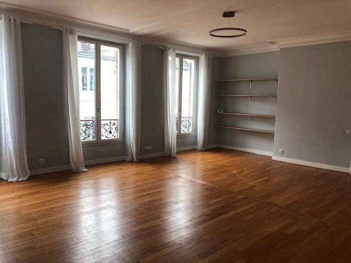 Appartement 4 pièces à louer à Paris 2ème arrondissement