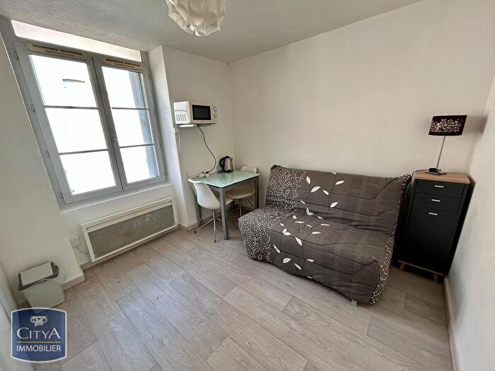 Appartement à louer - Cholet, Gambetta - 1 pièce