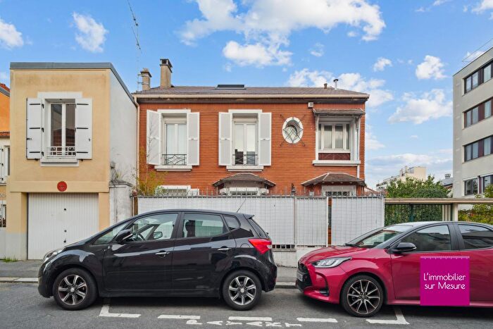 Maison à vendre - Montreuil, Bas Montreuil, Bobillot - 6 pièces - 4 chambres