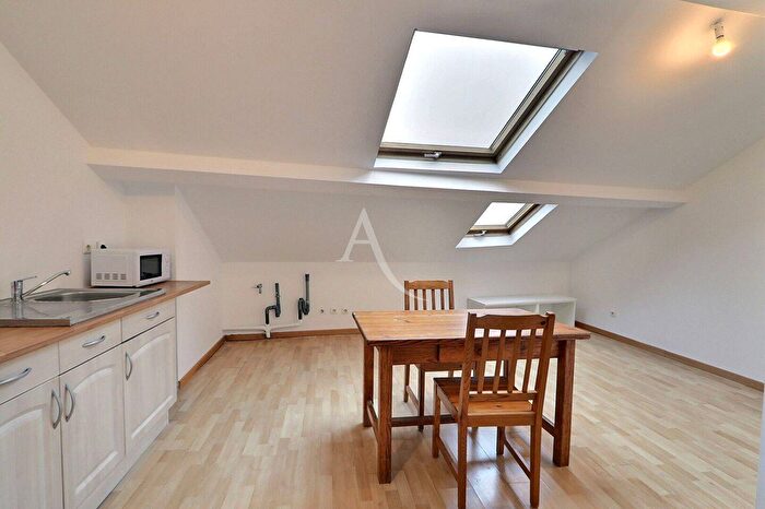 Centre Ville-Calais, Argenteuil : Appartement 2 pièces à louer