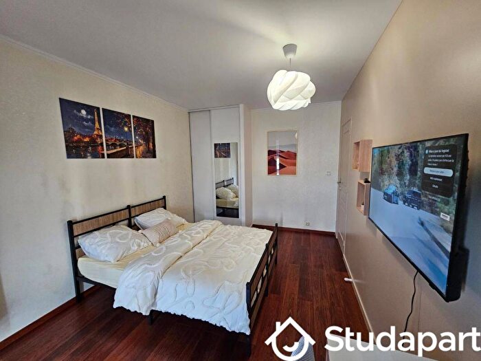 Les Larris-Maradas, Pontoise - Appartement 1 pièce à louer