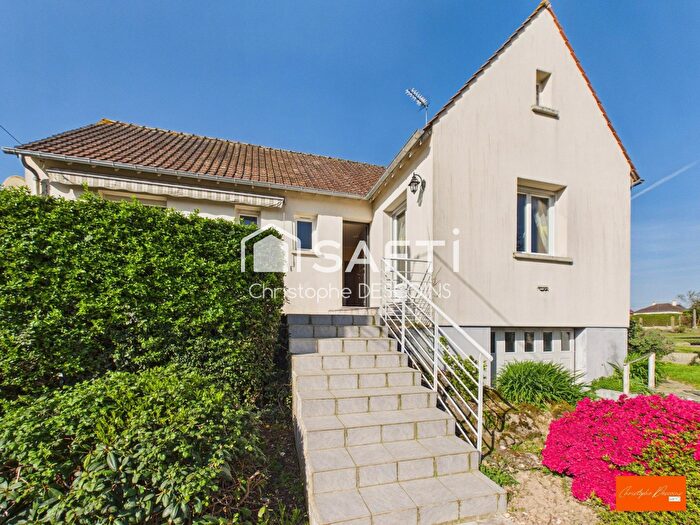 Maison 5 pièces à vendre à Aron