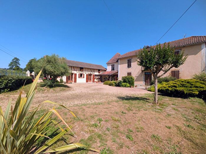 Viella - Maison 9 pièces à vendre