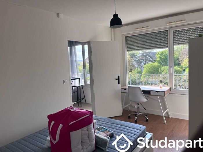 Appartement à louer - Terres Blanches, Chilly-Mazarin - 1 pièce - 1 chambre