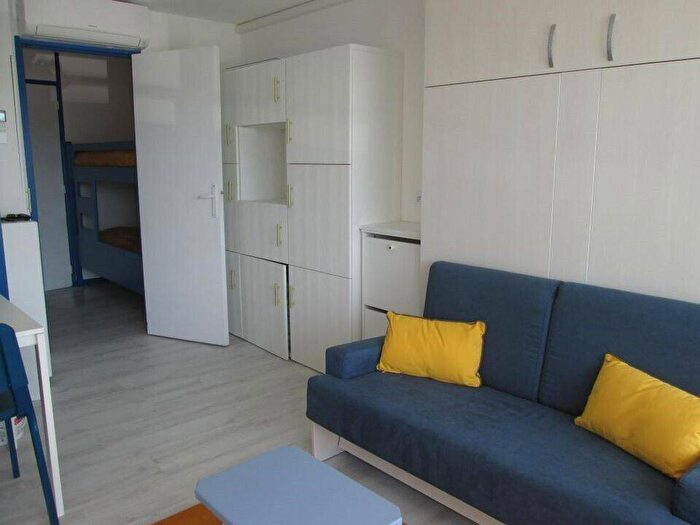 Appartement à louer - Moleres-Sopite, Hendaye - 1 pièce