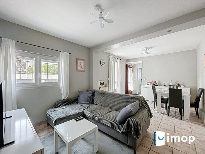 Rosny-sous-Bois, Le Pré Gentil - Maison 3 pièces à vendre