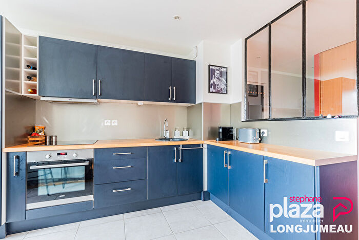 Appartement à vendre - Longjumeau, Centre-ville, Mairie - 3 pièces - 2 chambres