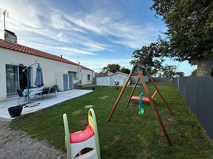 Maison 5 pièces à vendre - Saint-Michel-Chef-Chef