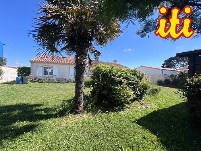 Château-dOlonne, La Pironnière, Littoral : Maison 4 pièces à vendre
