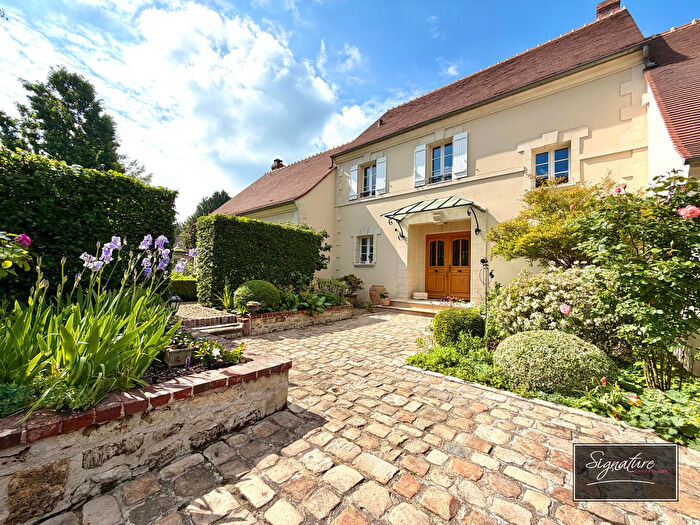 Fleurines : Maison 9 pièces à vendre