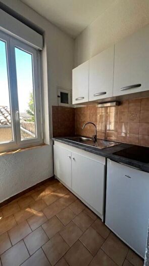 Appartement à louer - Le Centre, Courthézon - 1 pièce