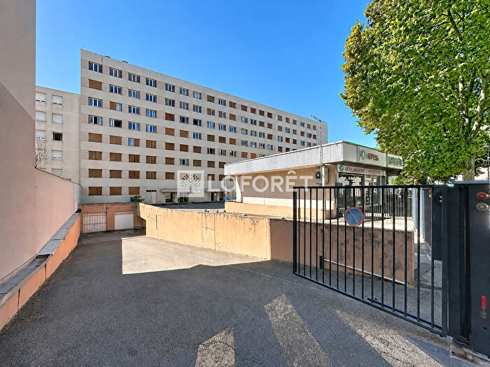 Appartement 2 pièces à Villeurbanne, Croix Luizet, à vendre