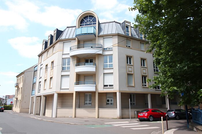 Appartement à vendre - Metz, Sablon - 5 pièces - 3 chambres