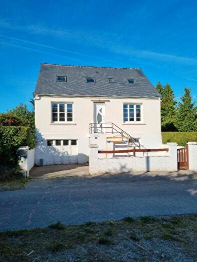 Maison à louer - Rocheville - 4 pièces - 3 chambres