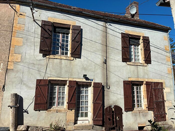 Maison à vendre - Brinon-sur-Beuvron - 3 pièces - 2 chambres
