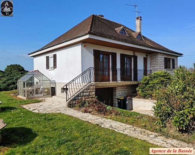 Maison à vendre - Provins - 5 pièces - 4 chambres