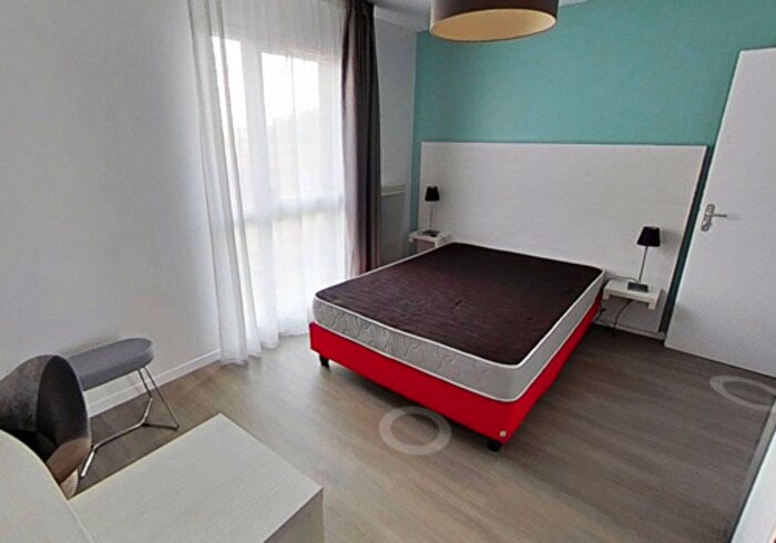 Appartement 1 pièce à Saint Michel-Tertiales-Le Rôleur, Valenciennes, à louer