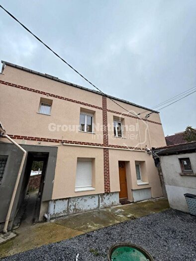 Voisinlieu, Beauvais - Appartement 1 pièce à louer