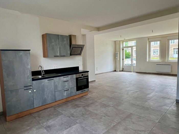 Appartement à louer - Leuilly-sous-Coucy - 5 pièces - 4 chambres