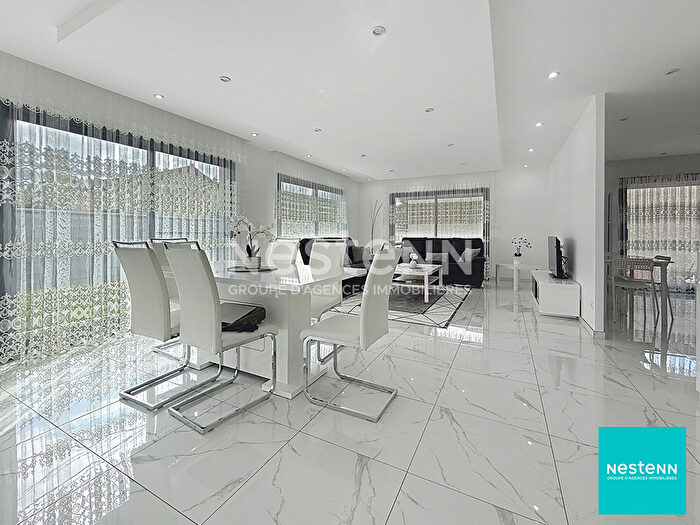 Maison à vendre - Balbigny - 5 pièces - 3 chambres