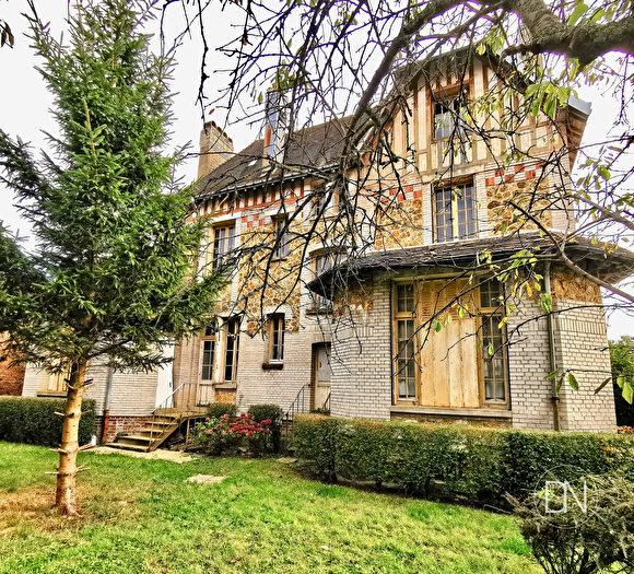 Maison à vendre - Forges-les-Eaux - 11 pièces - 8 chambres