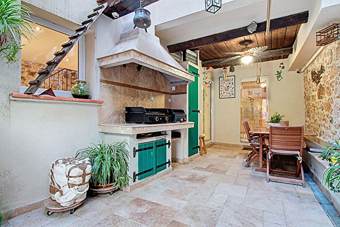 Maison à vendre - Vidauban - 4 pièces - 3 chambres