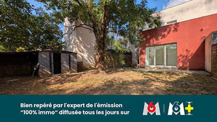 Saint-Louis-de-Montferrand : Appartement 3 pièces à vendre