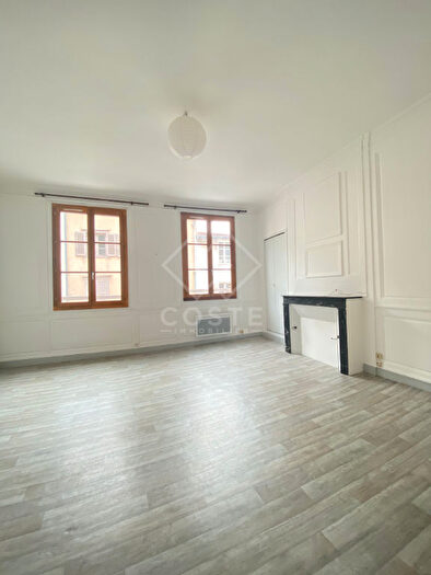 Appartement à louer - Limoges, Centre-ville, Hôtel de Ville, Emailleurs - 1 pièce
