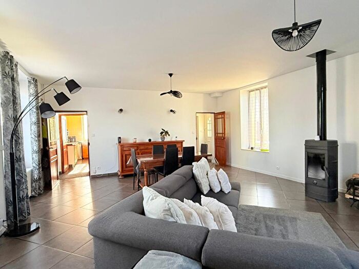 Maison à vendre - Jouy-le-Châtel - 5 pièces - 3 chambres