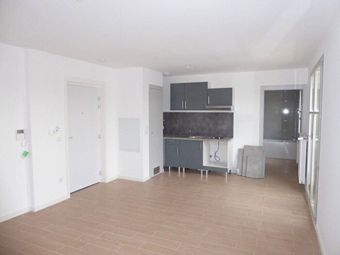 Appartement 1 pièce à louer - Moussy-le-Neuf