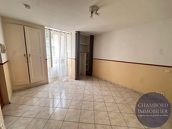 Blois, Vienne, Bas-Rivière : Appartement 1 pièce à vendre