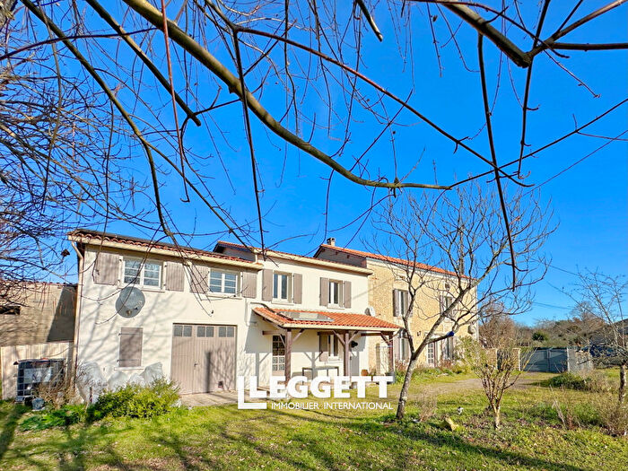 Maison à vendre - Saint-Privat-des-Prés - 9 pièces - 6 chambres