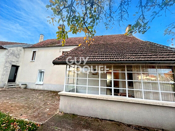 Maison 6 pièces à Connantre, à vendre