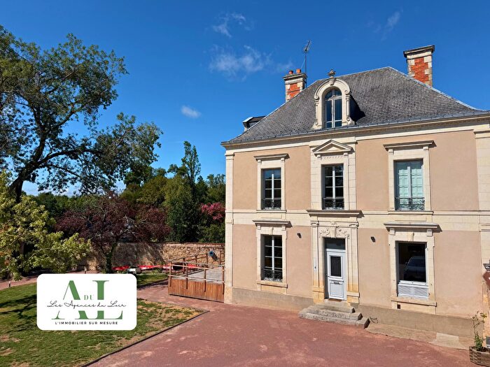 La Flèche : Maison 10 pièces à vendre