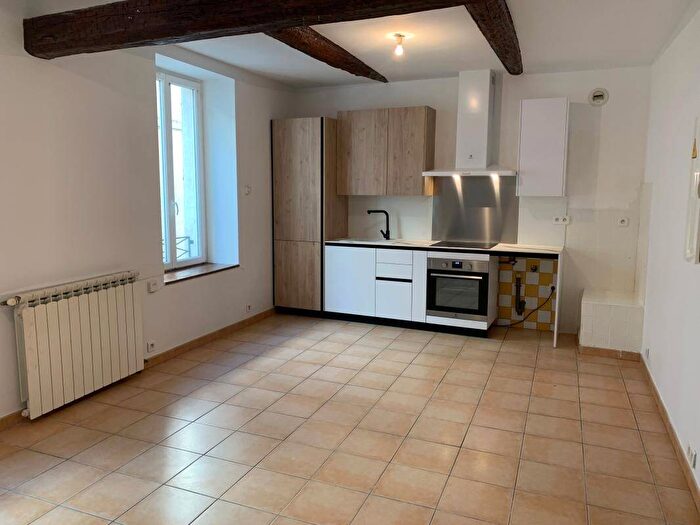 Appartement à louer - Centre Ville-Louis Blanc, Alès - 3 pièces - 2 chambres