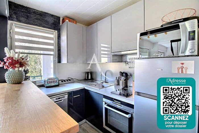 Appartement à louer - Romanie, Les Essarts-le-Roi - 2 pièces - 1 chambre