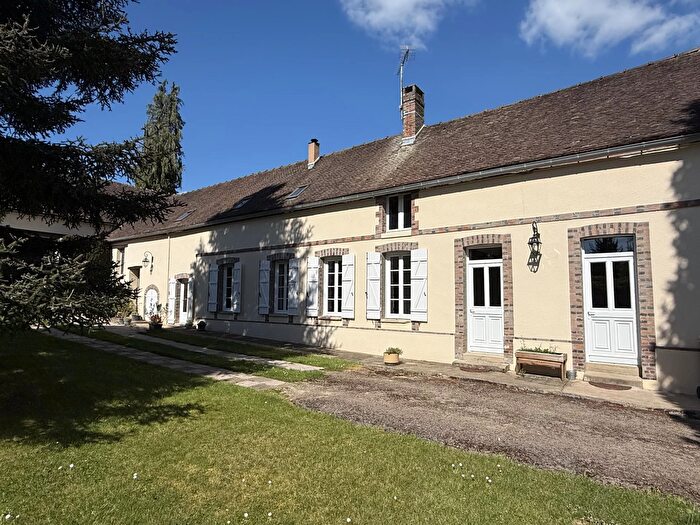 Lailly : Maison 6 pièces à vendre