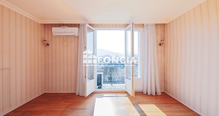 Appartement à vendre - Grenoble, Alliés, Alpins - 3 pièces - 2 chambres