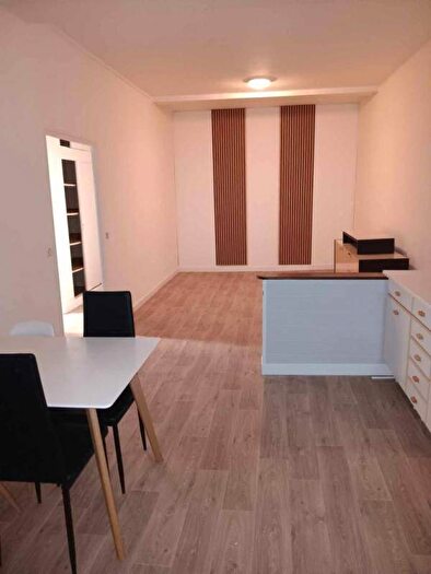 Appartement à louer - Lamastre - 2 pièces - 1 chambre