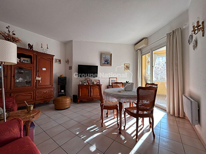 Appartement à vendre - Carpentras, Coeur de Ville - 3 pièces - 2 chambres