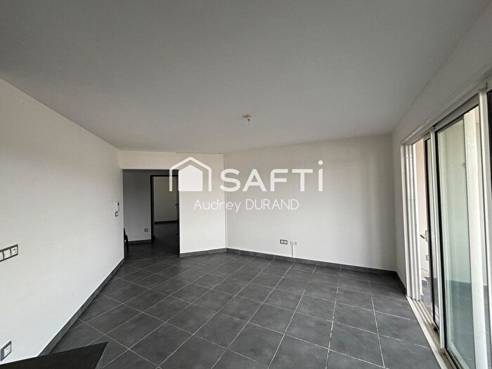 Appartement 3 pièces à Cayenne, à vendre