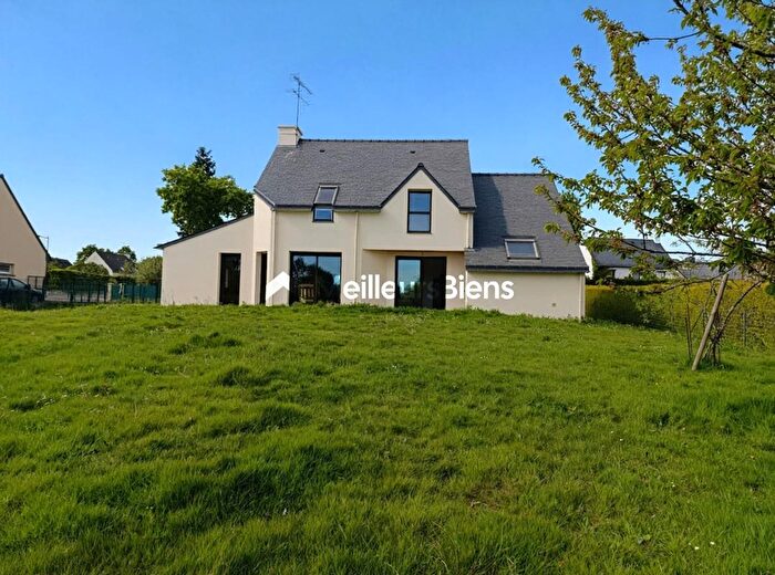 Maison à vendre - Maure-de-Bretagne - 6 pièces - 4 chambres