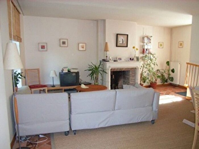 Maison à louer - Senlis - 6 pièces - 5 chambres