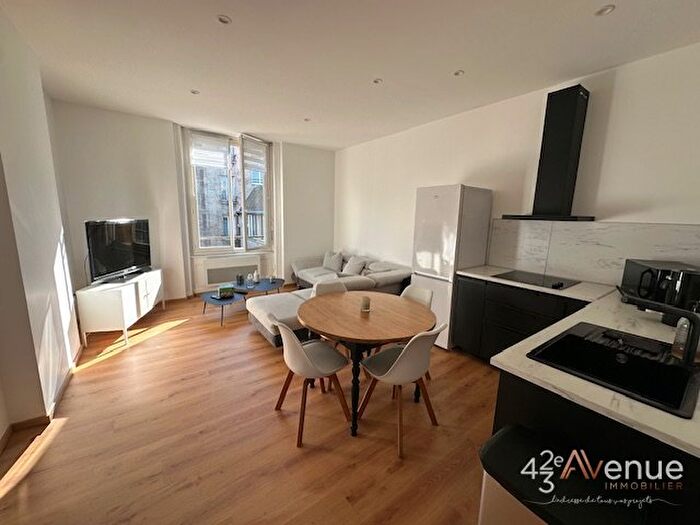 Appartement à louer - Saint-Étienne, Saint-Roch, Vivaraize, Valbenoite, Centre Deux - 2 pièces - 1 chambre