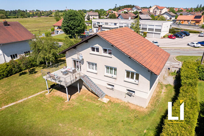 Maison 5 pièces à Charquemont, à vendre