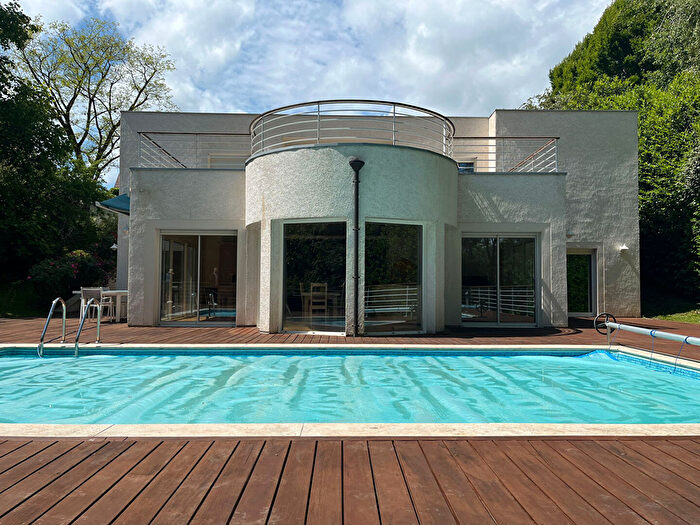 Maison 7 pièces à vendre - Besançon, Planoise, Châteaufarine