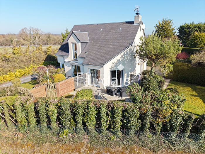 Maison à vendre - Saint-Germain-sur-Ay - 7 pièces - 4 chambres