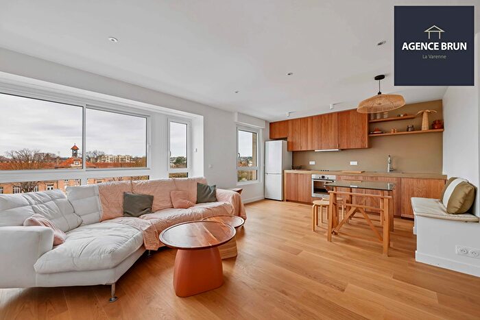 Appartement à vendre - Saint-Maur-des-Fossés, Les Mûriers - 3 pièces - 2 chambres